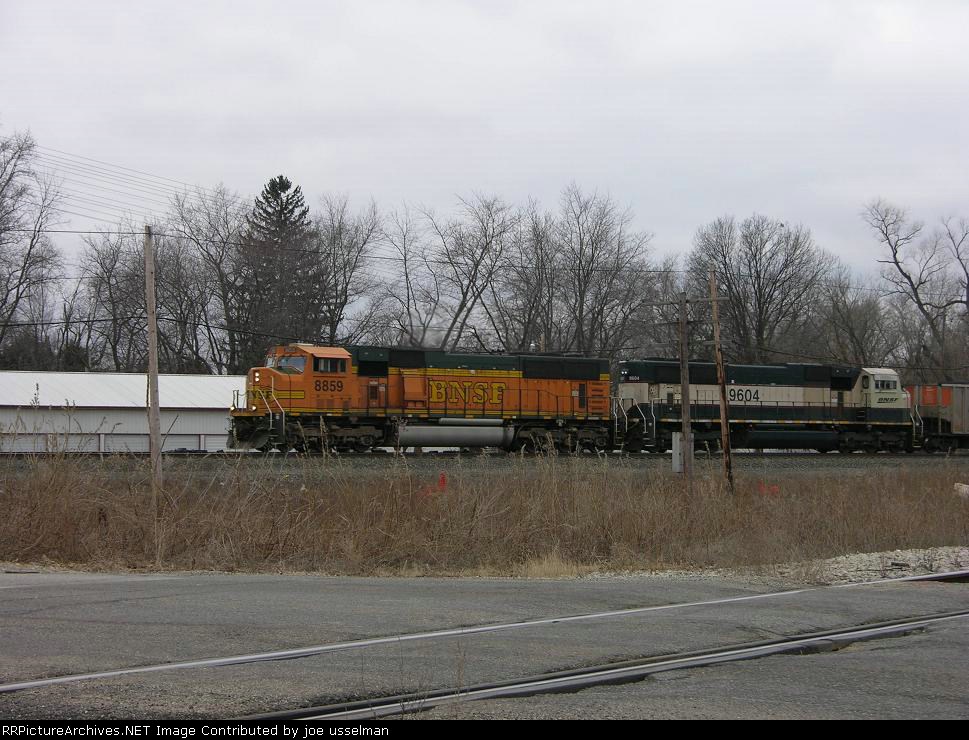 BNSF 8859